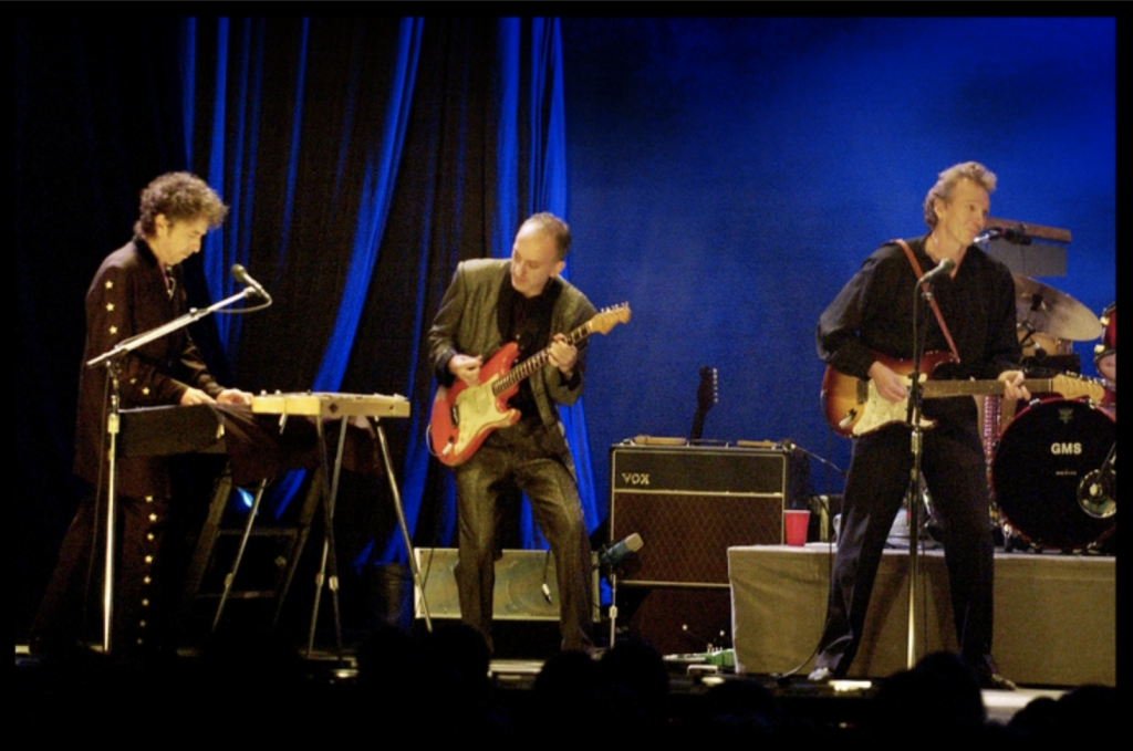 Bob Dylan: 5 Brilliant live performances from the year 2003 | Born To ...